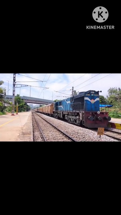 👿😱Lucknow WDM3D twin ALCo with longest running VIVEK EXPRESS at 100+ Kmph - YouTube
