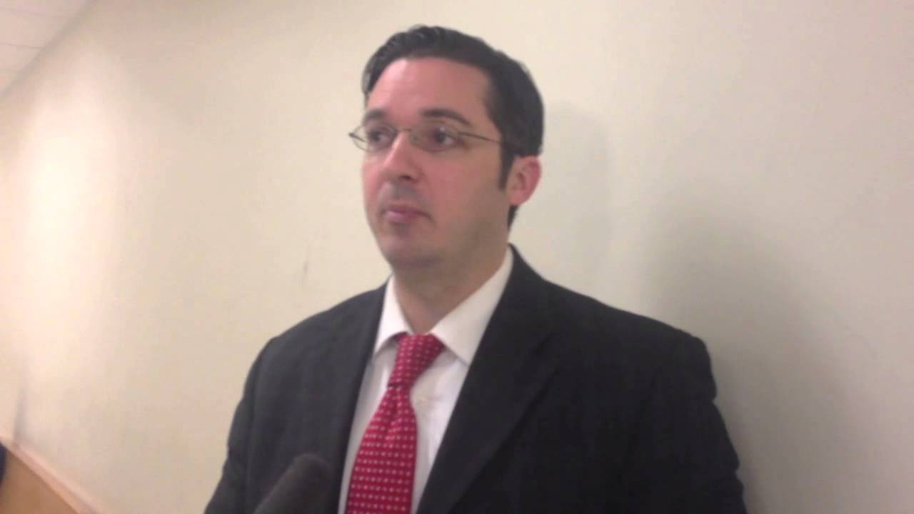 Clark County attorneys comment on Rogers' plea deal (11.18.13) - YouTube