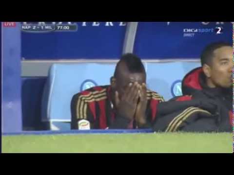 Mario Balotelli Crying on the bench - Napoli vs AC Milan (Serie A) 2014 ...