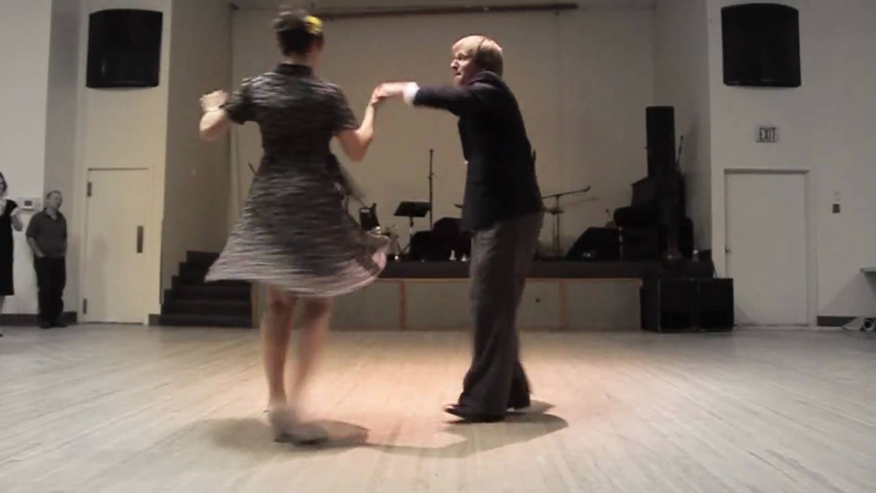 Joel and Louise Schwarz perform at the 2010 Neil Falkner Memorial - YouTube