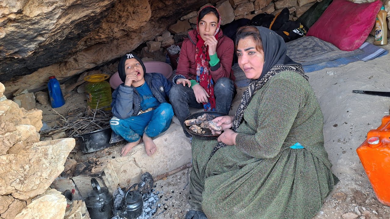 The secret to survival in the mountains! The grueling life of a nomadic ...