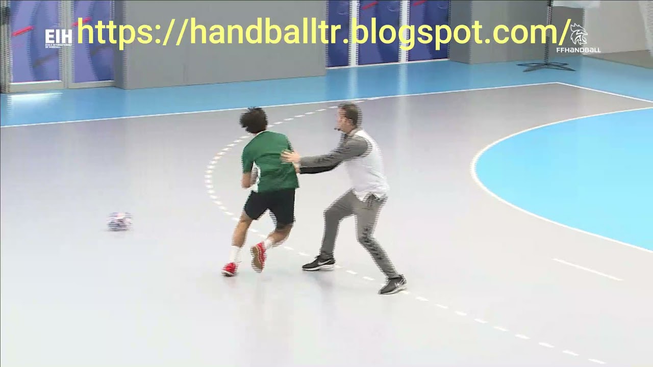 Handball training - Raul GONZALES - Basic path in attack part 1 - YouTube