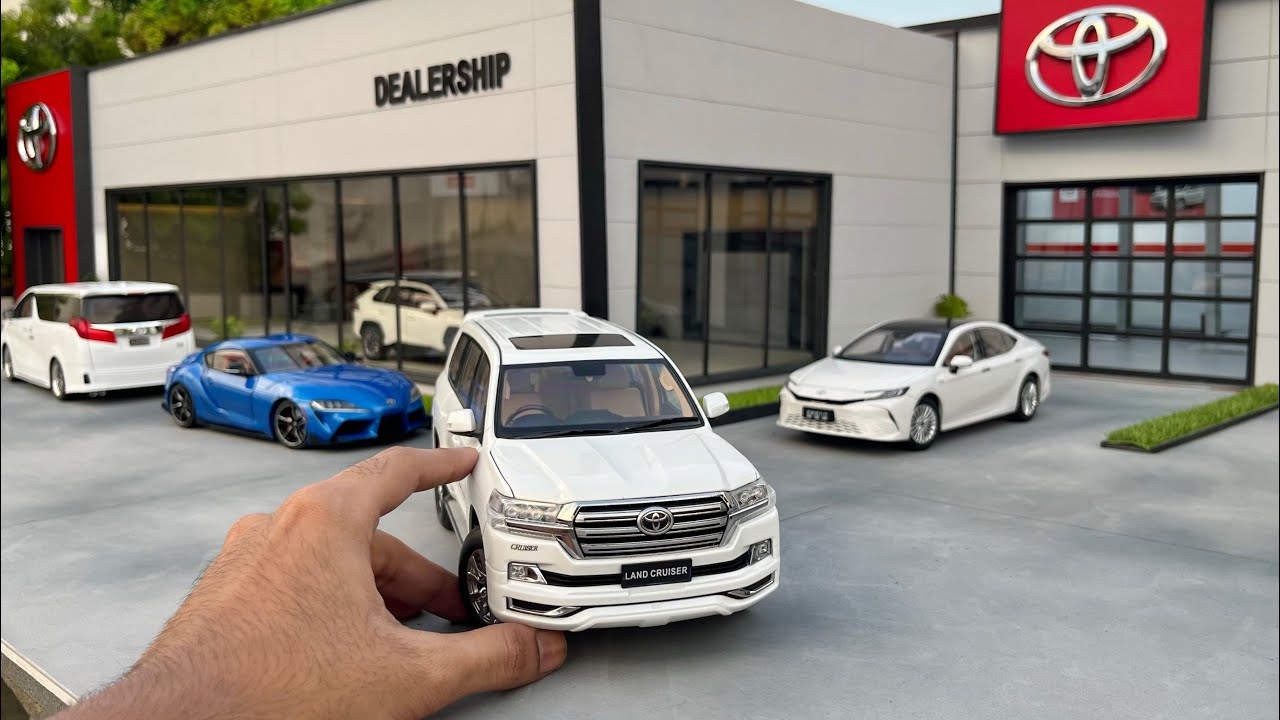DIY Tiny Toyota Cars Showroom 1/18 Scale Diorama | Mini Toyota Diecast ...