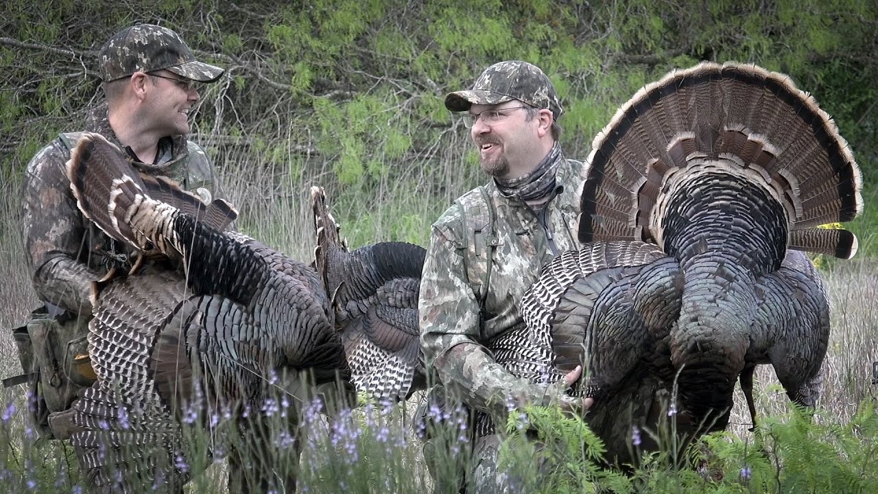 Turkey Hunter - a Rio Grande double on the last day of the hunt - YouTube