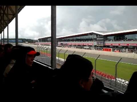 Silverstone 2012 Q1 - Start/Finish line.mp4 - YouTube