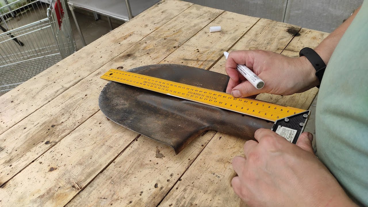 The Secret to Turning an Old Shovel into a Brilliant DIY Project! - YouTube