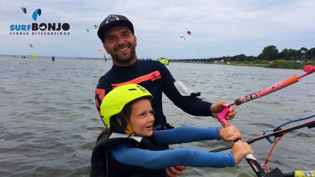 Kurs "KITESURFING #1 START" • OLIWIA 8 lat • Kitesurfing Jurata ...