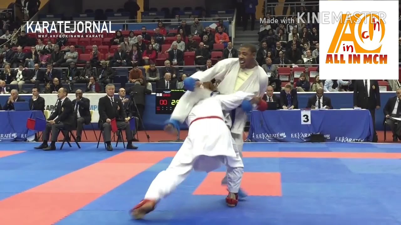Karate fighting - YouTube