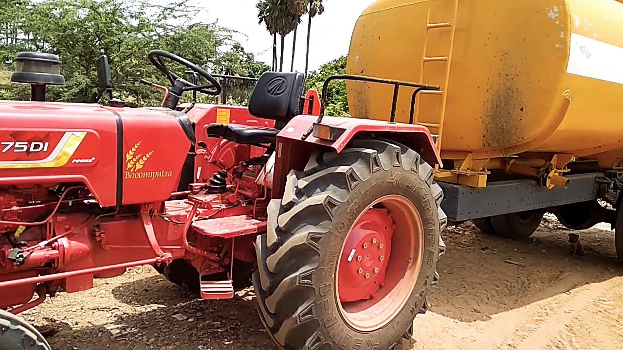Mahindra 575 power plus with 14000 ltrs capacity tanker - YouTube