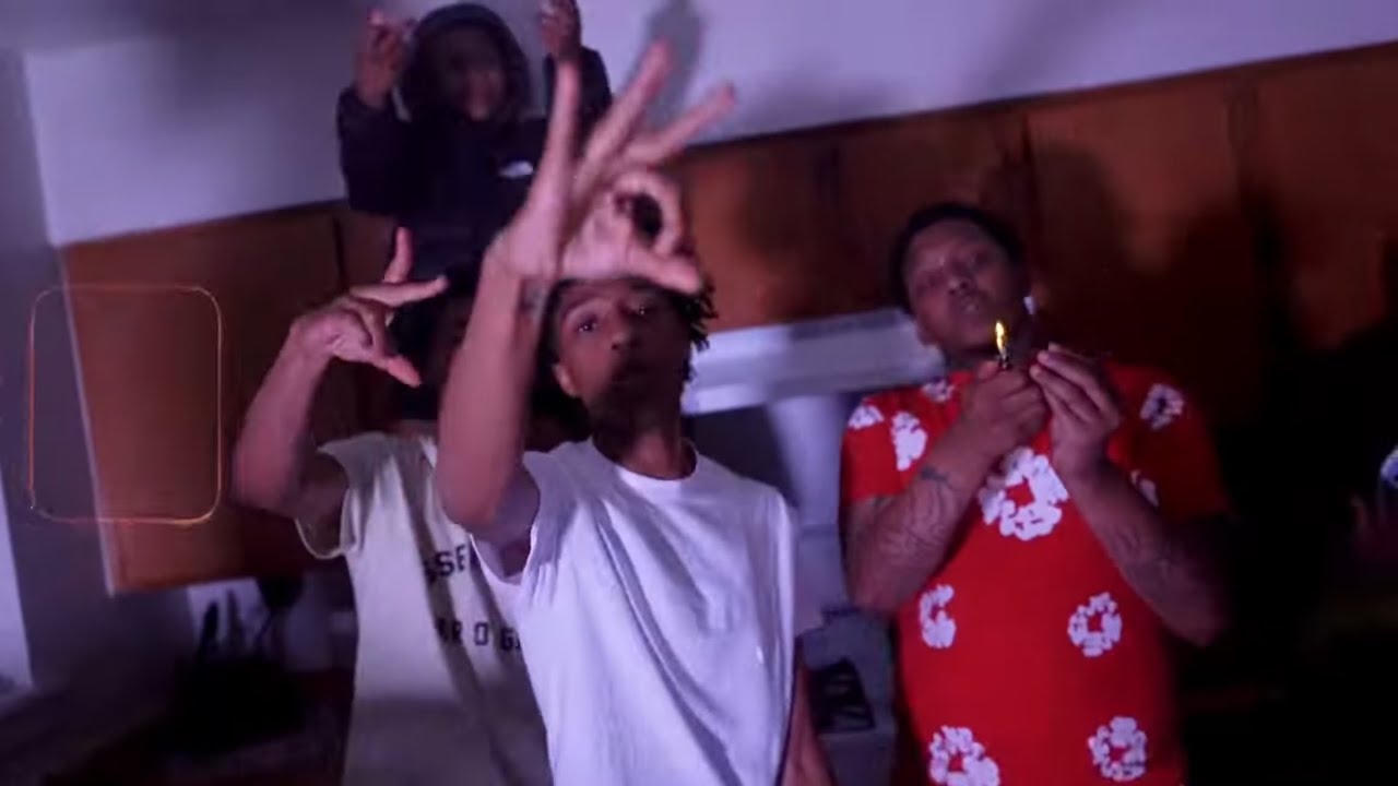 60GrandSoza & Barlito Barlito - Get It Off (Official Video) - YouTube