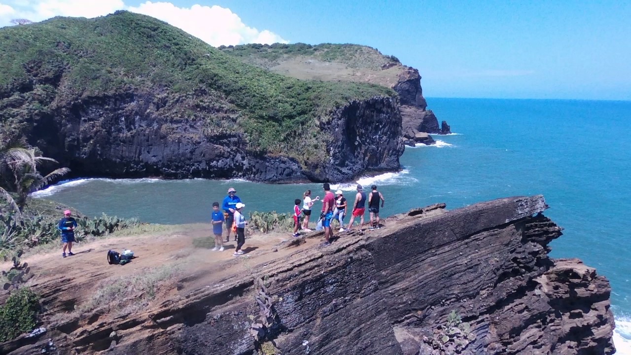 Roca partida los Tuxtlas - YouTube