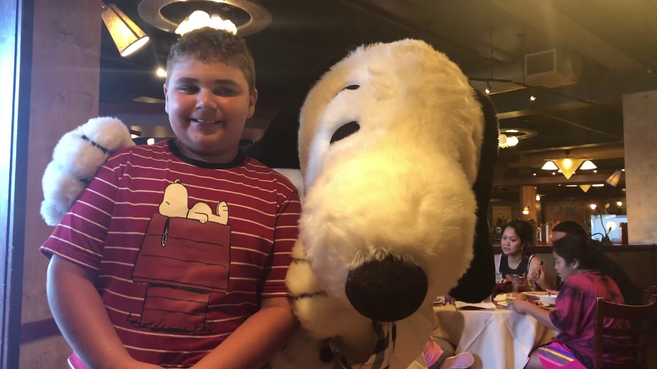 Meet and greet with Chef SNOOPY! - YouTube