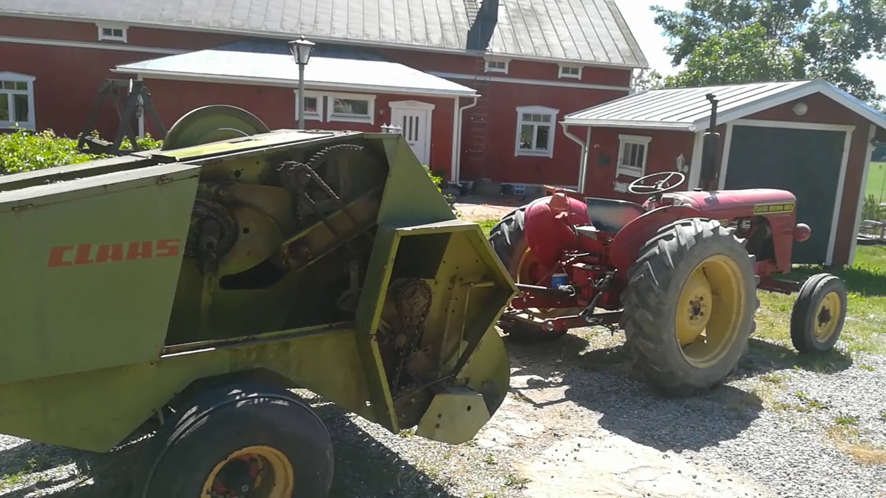 Claas Magnum David Brown 880 - YouTube