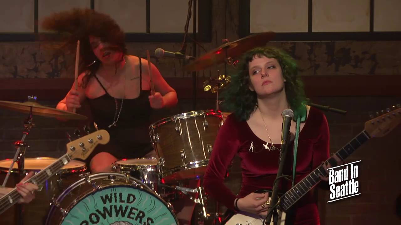 Wild Powwers - Party Song - Live on Band in Seattle - YouTube