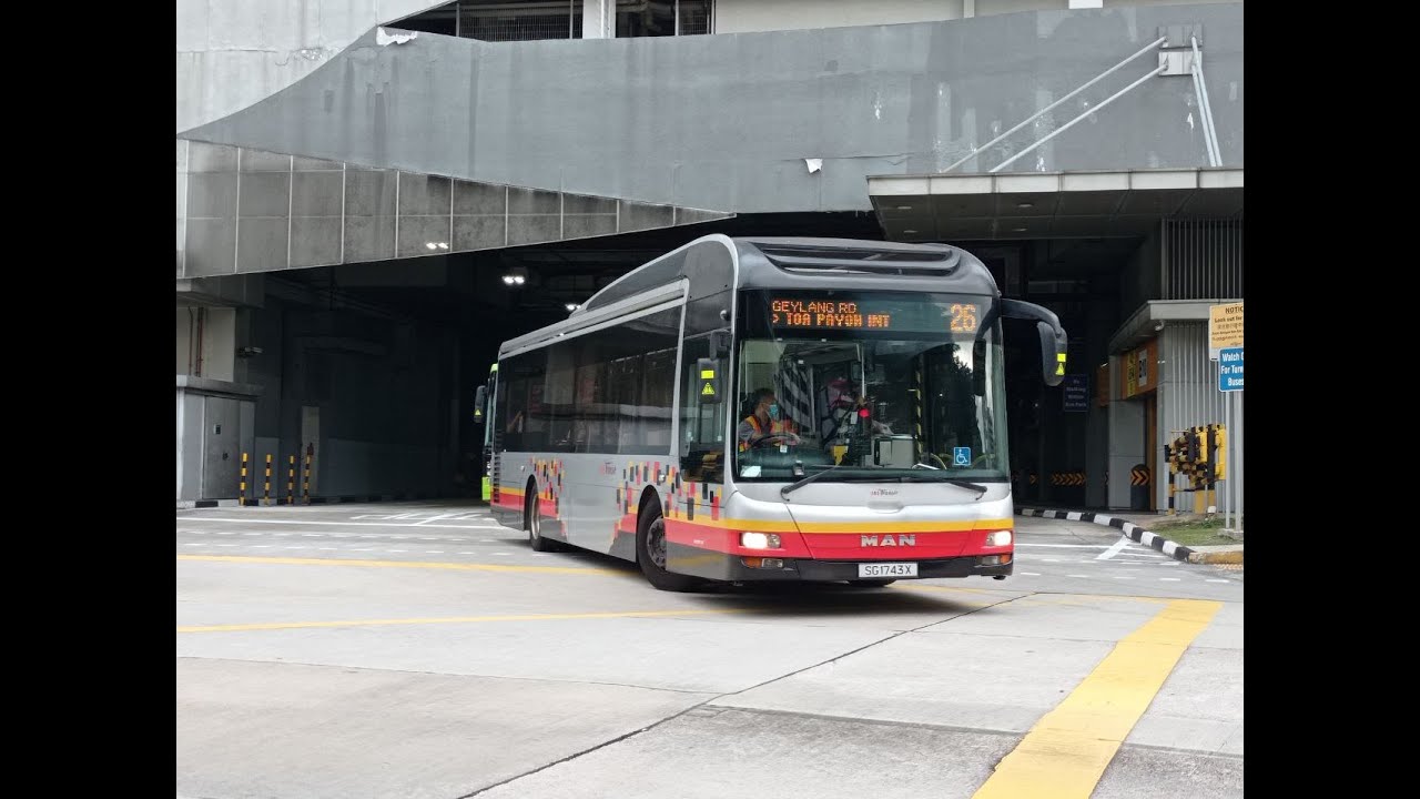 SG1743X Euro 5 MAN NL323F A22 (Batch 3) Service 26 - YouTube
