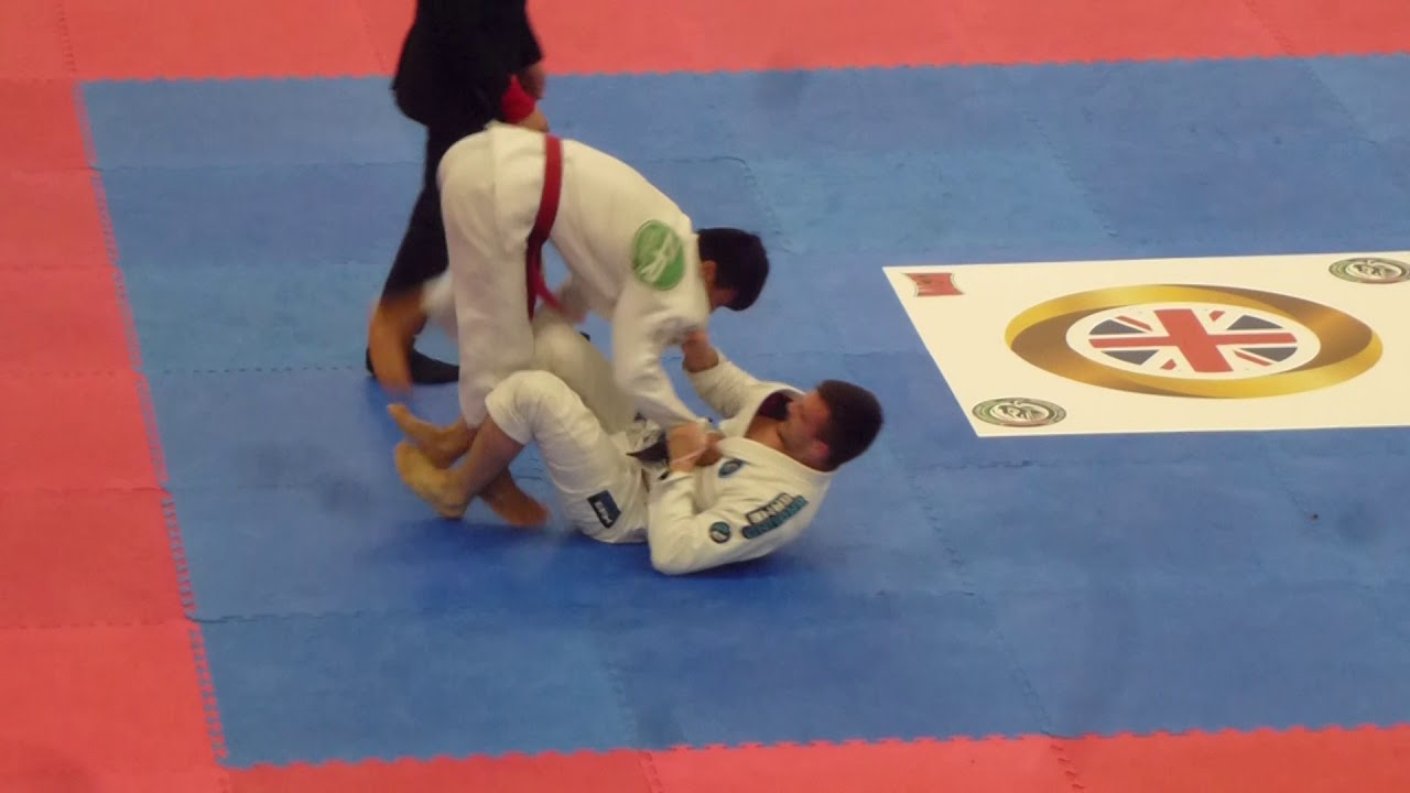 João Gabriel De Sousa vs Tyrone Elliott - British National Pro 2018 ...