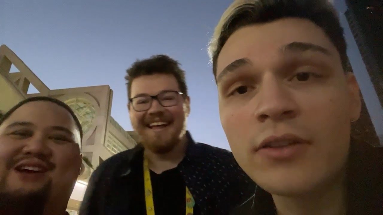 Lysium Meets Nopixel GTA RP Streamer at Twitchcon - YouTube