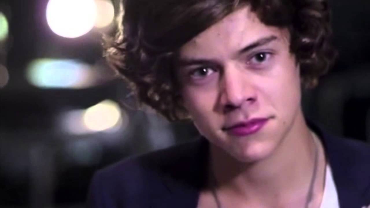 No Control - One Direction - YouTube