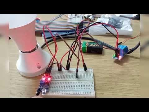 การใช้ Infrared sensor ควบคุม relay โดยไม่เขียน Code - YouTube