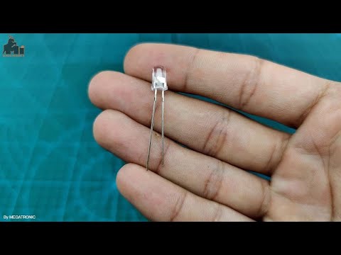 LEDW5M-C13F2B | 5mm RGB LED auto color changing flashing light - YouTube