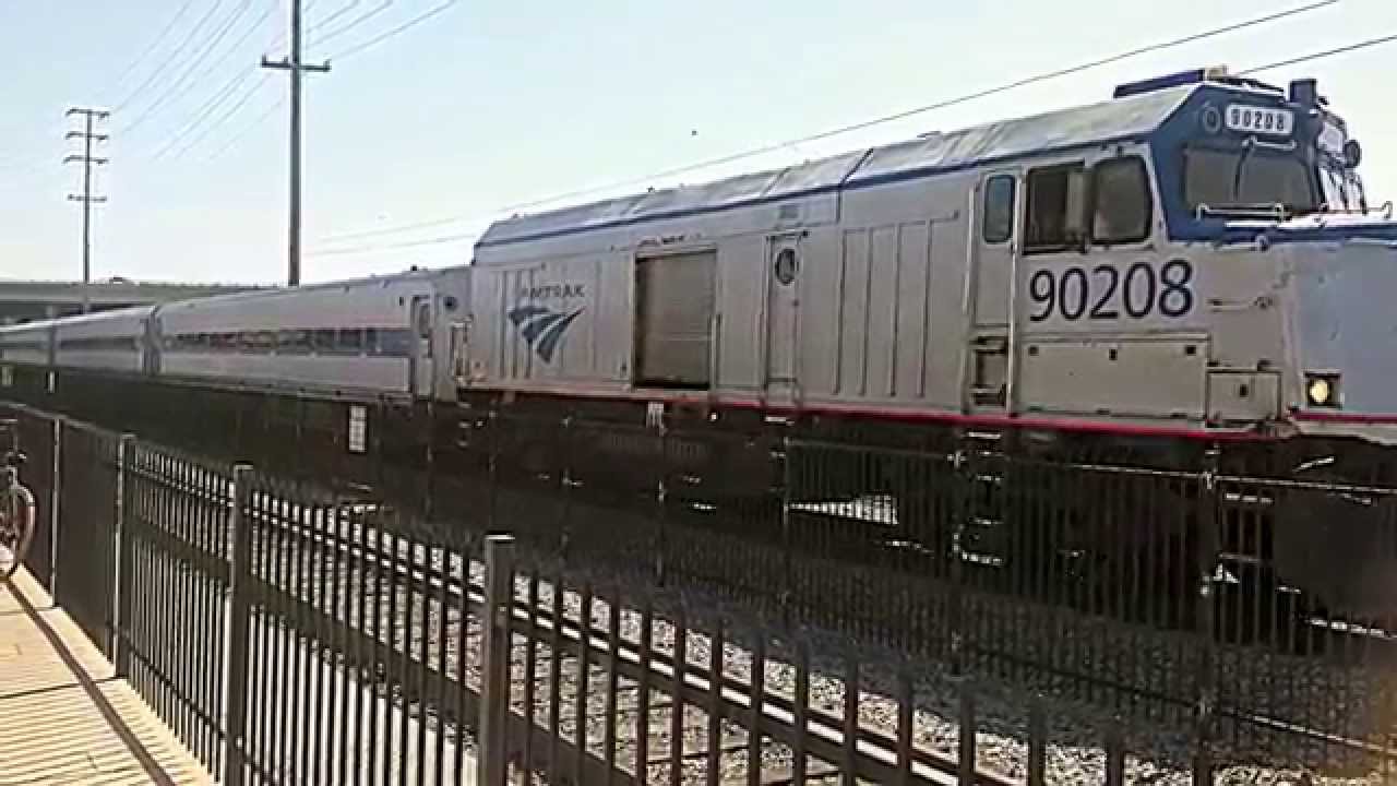 Amtrak Surfliner with Horizon Cars - YouTube