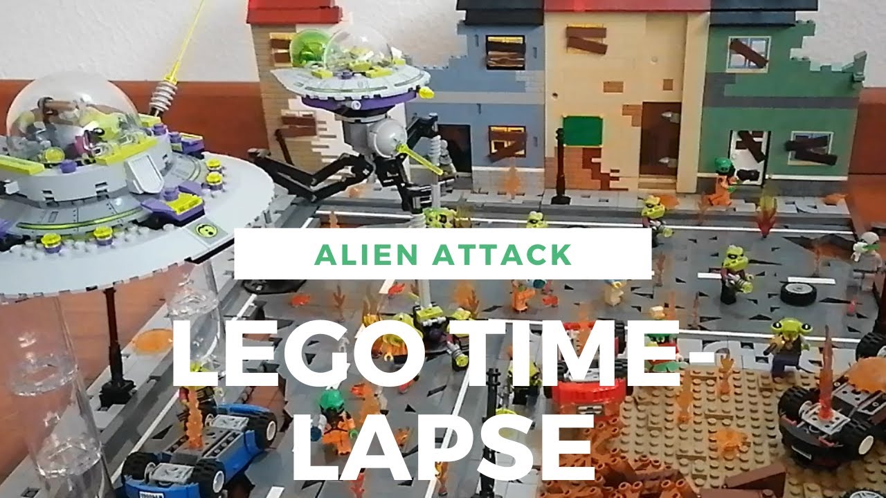 LEGO ALIEN ATTACK Time-Lapse build - YouTube