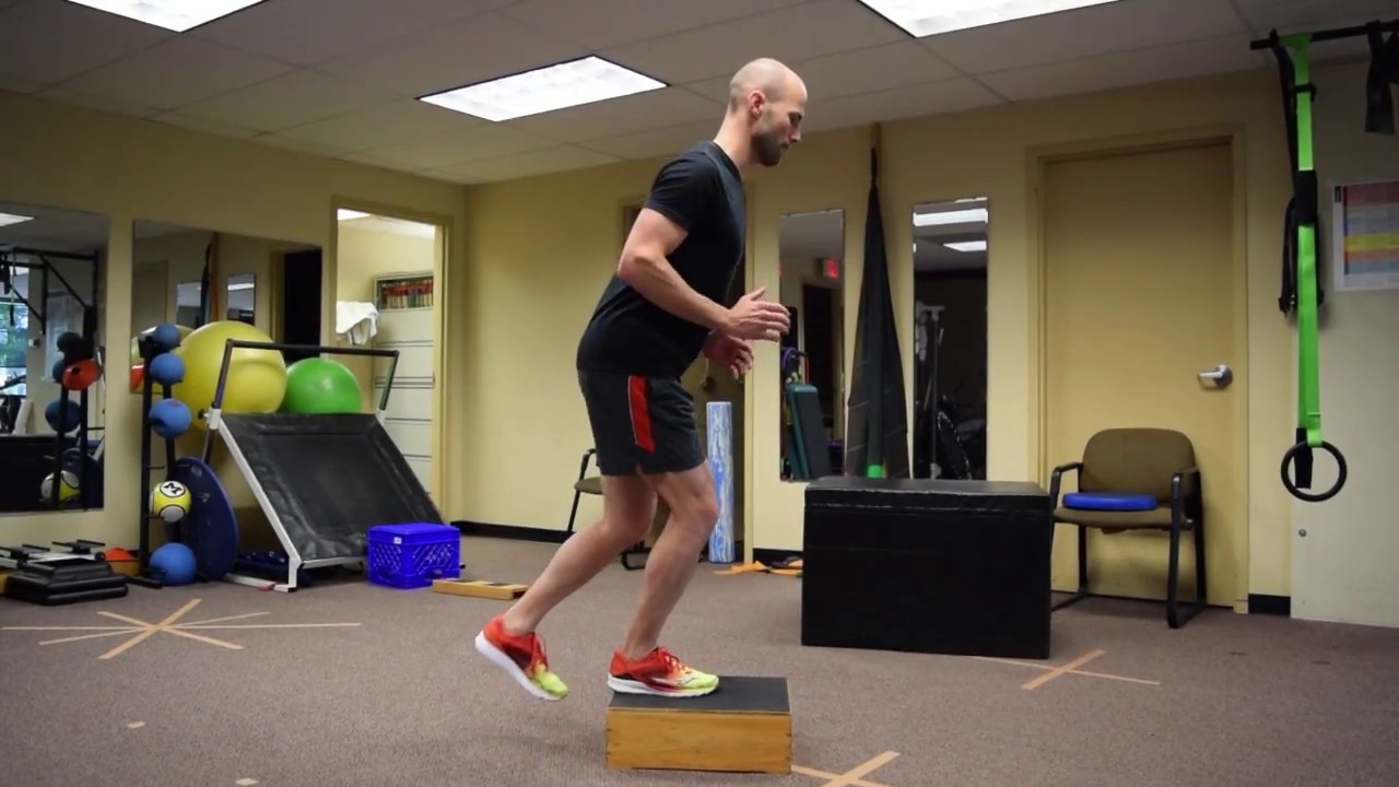 Hip-Biased Step Up with Slow Eccentric - YouTube