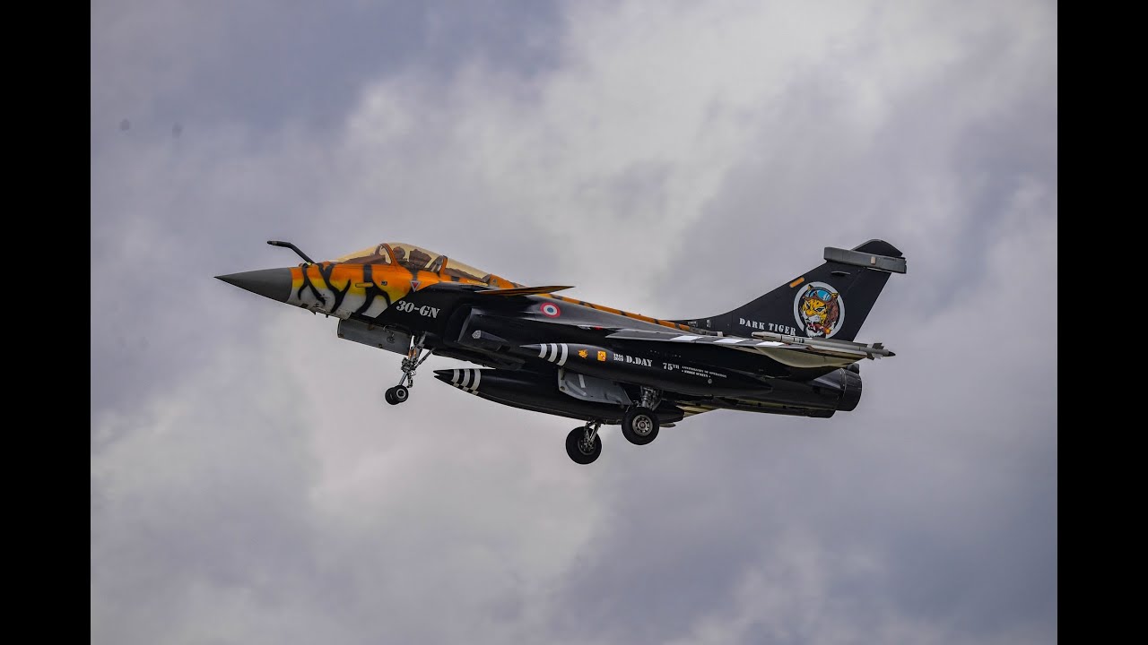 Avions Militaires et Civils Compilation de différents vols, meetings ...
