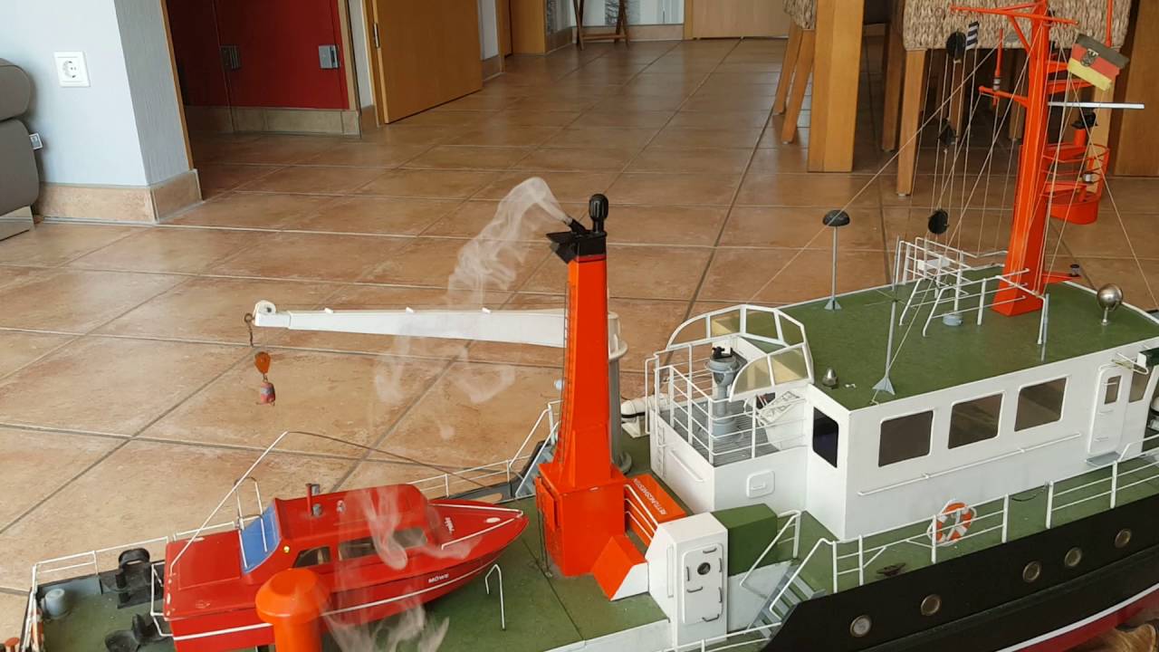 RC Norderney with smoke-generator - YouTube