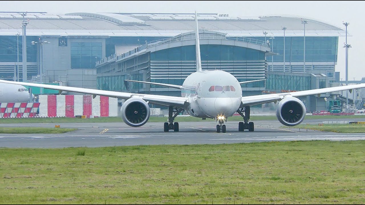Boeing 787 8 Dreamliner Qatar Airways Dublin DUB ️ Doha DOH QR20 21 May ...