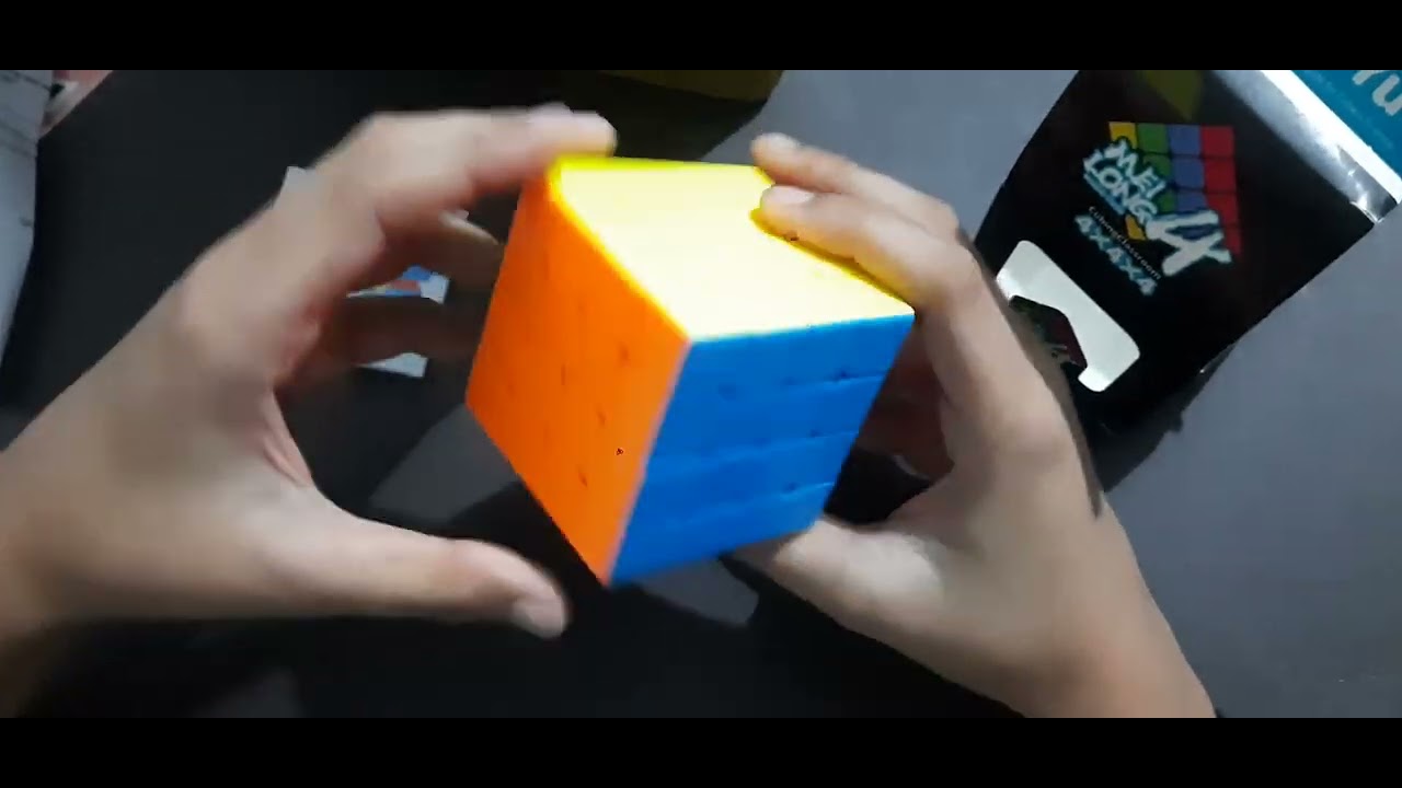 UNBOXING A 4×4 RUBIX CUBE MOYU / ISRO CUBER - YouTube