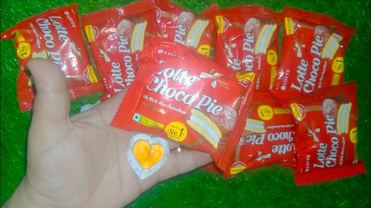 Lotte choco pie biscuit cake chocolate please subscribe 💓 - YouTube