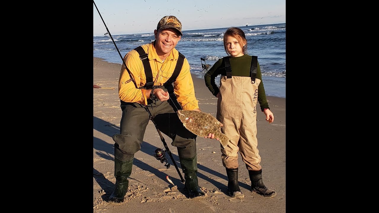 How to Fish for Flounder and Read the Beach - YouTube