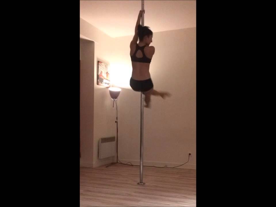 Training pole dance 29 10 13 - YouTube