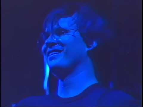 blink 182 Live 2004 Camden NJ (Remaster & 1080P AI Upscale)