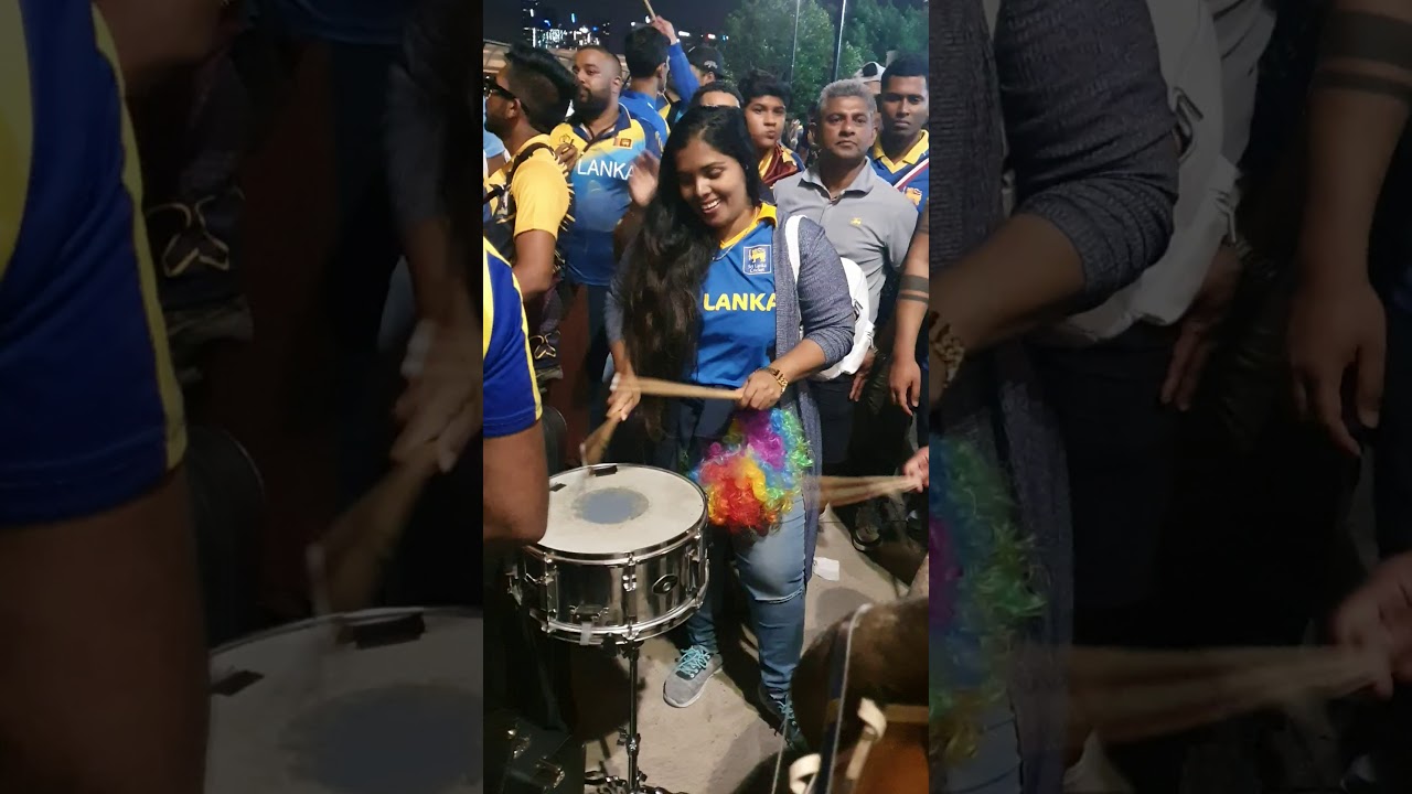 Papare Band Melbourne at MCG 2019/11 - YouTube