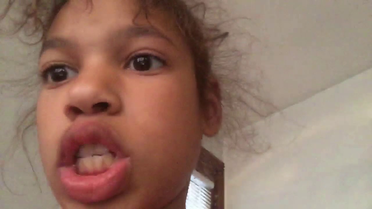 Watching TBD (VLOG)🤣😂😅 funniest reaction ever 😅😂🤣 - YouTube