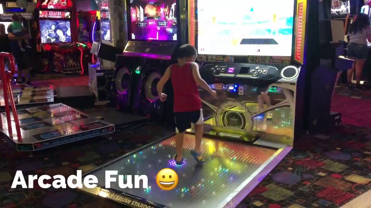Sunday Night Arcade Fun 😀 - YouTube