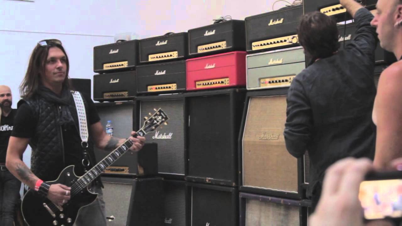 Soren Andersen, ´68 Marshall #12167, 15 Years of Loud! - YouTube