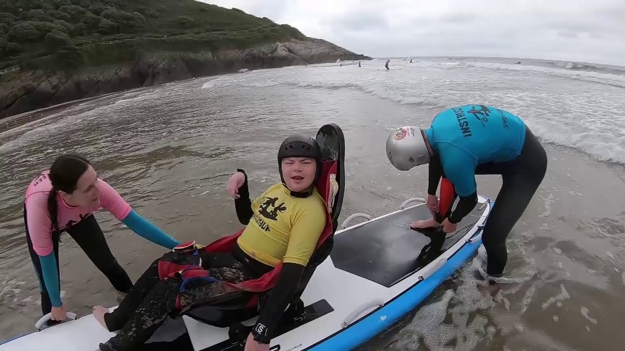 Kai Lewis and the Tandem Surfboard - YouTube