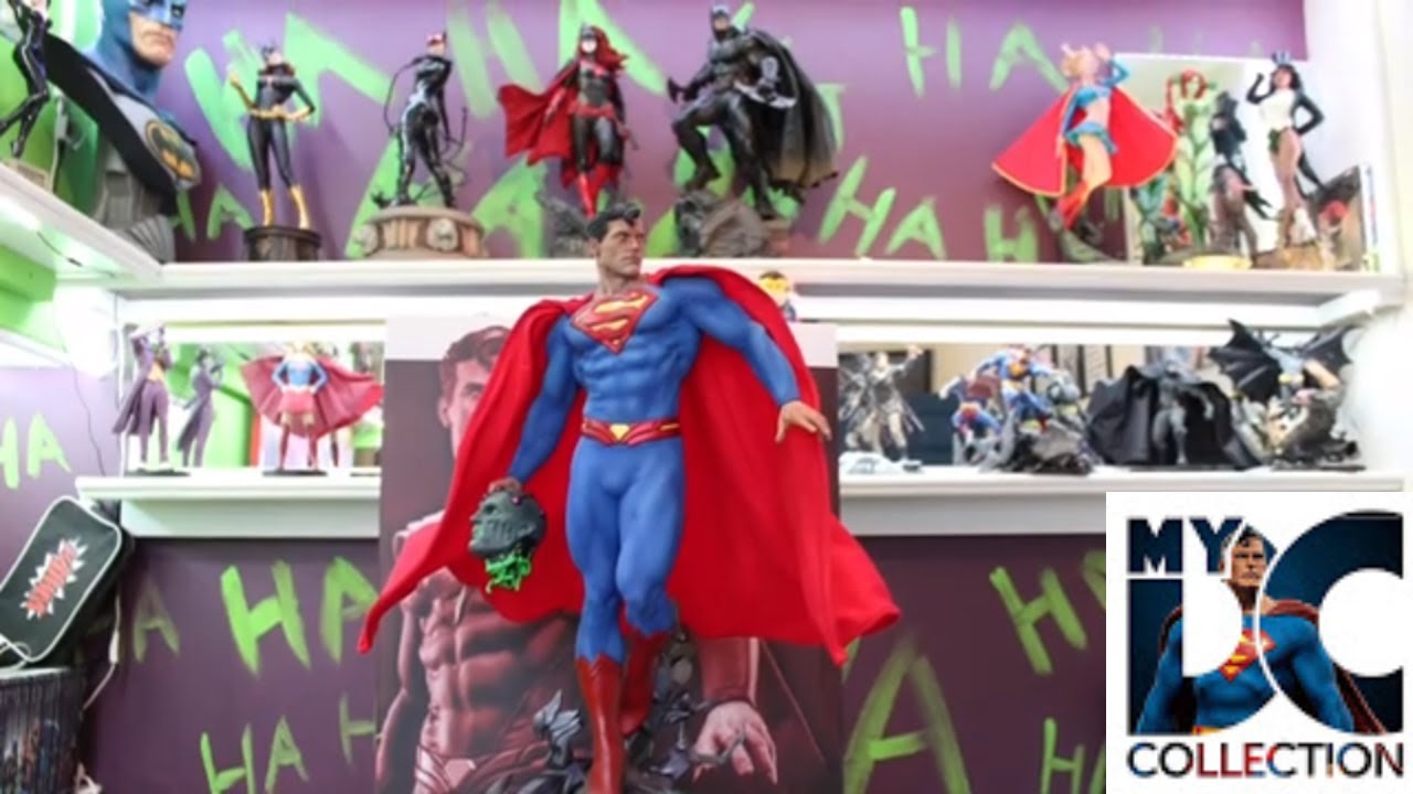Superman Premium Format Figure by Sideshow Collectibles. Review ...