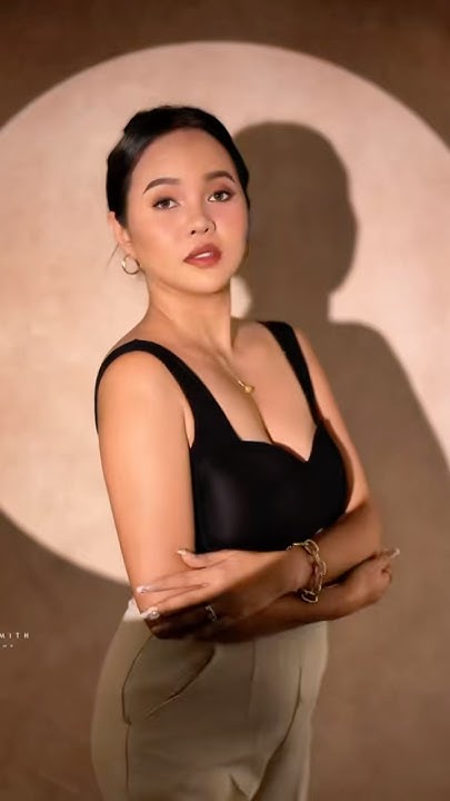 In frame: Maya w/the newest collections of Portrait shoot dream! #portraitphotography # ...