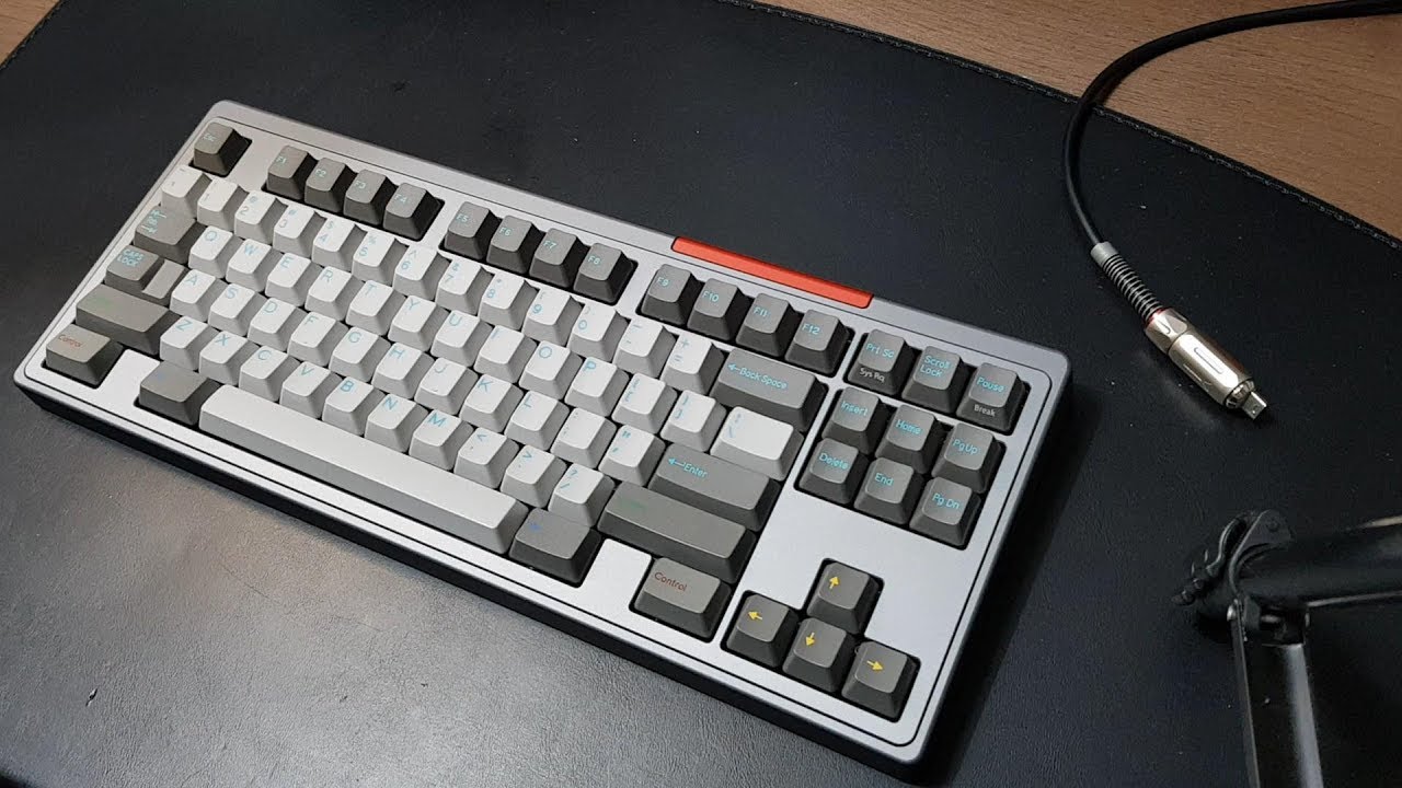 Matrix mona sp keycaps typing - YouTube