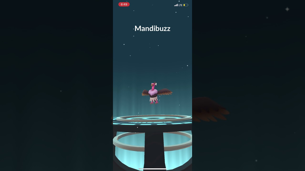 Evolving Shiny Vullaby in Pokemon Go | Shiny Mandibuzz - YouTube