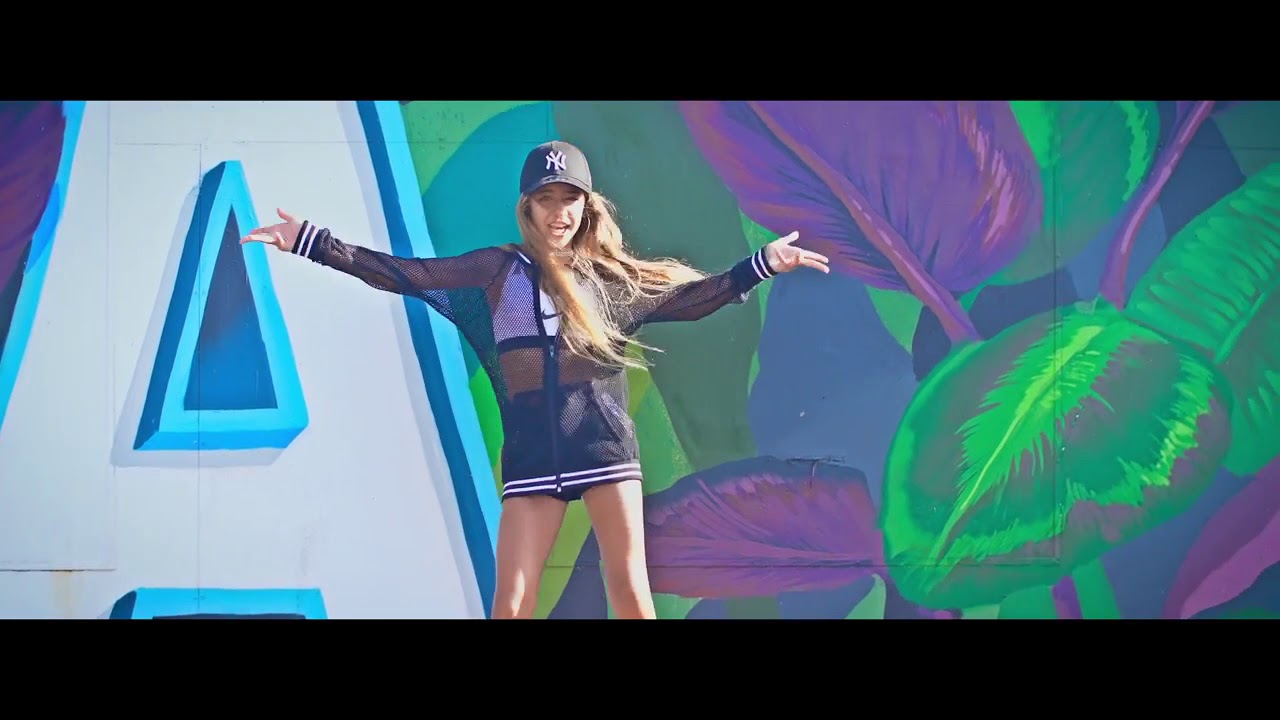 Ariann music MI GENTE REMIX - YouTube