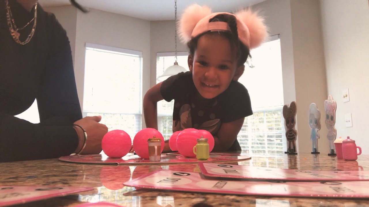 Mother Daughter Lol Surprise 7 Layers of Fun - YouTube