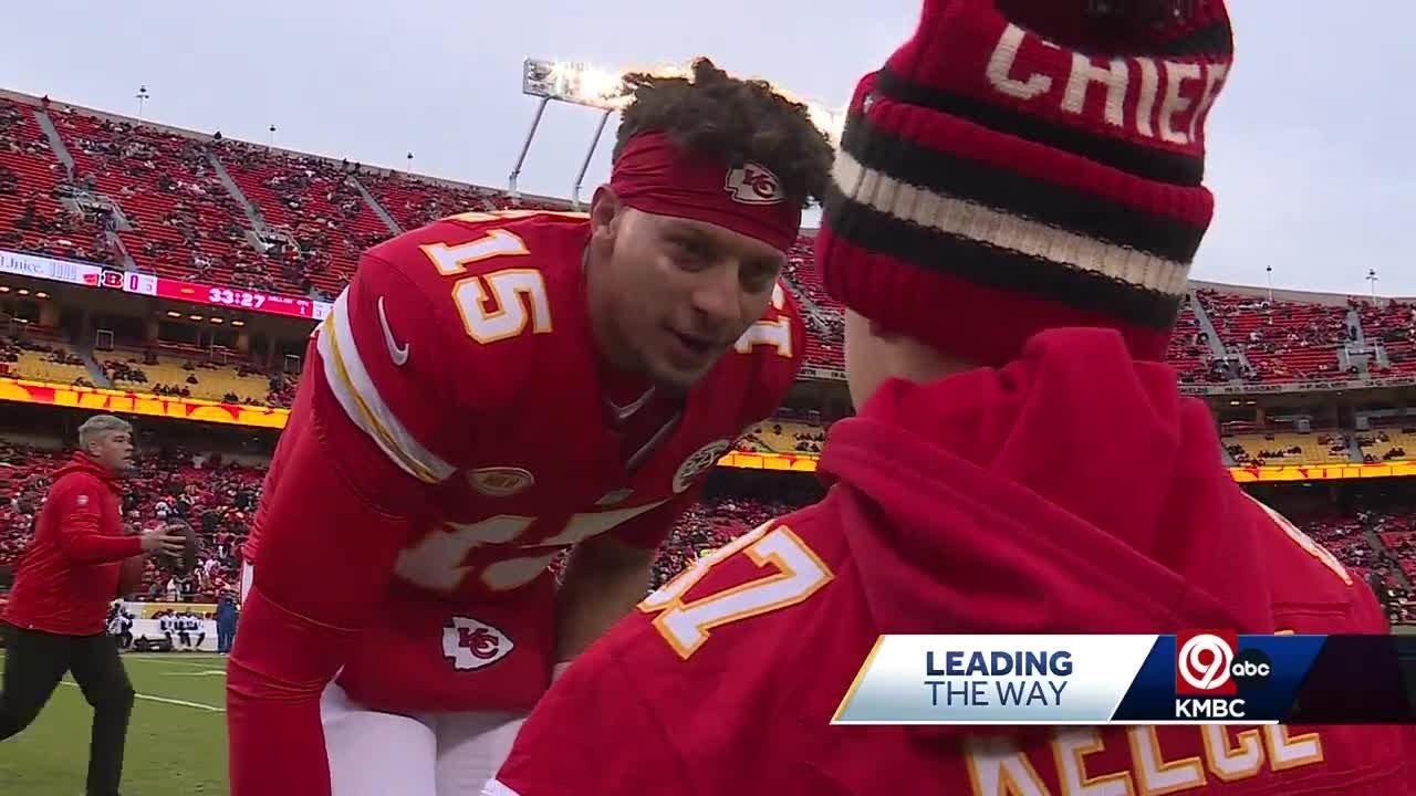 Dream Factory: Kansas City Chiefs, Dream Factory help young fan meet ...