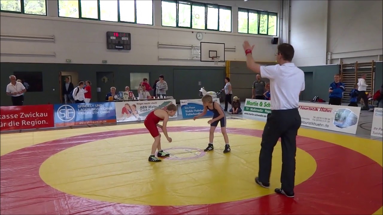 Ringen, youth wrestling Hofmann - Pelikan - YouTube