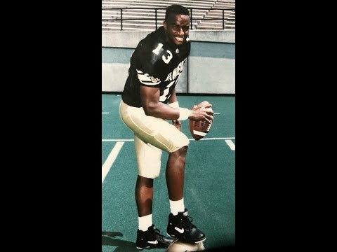 Conversations with Commodores ... Joe Peebles - YouTube