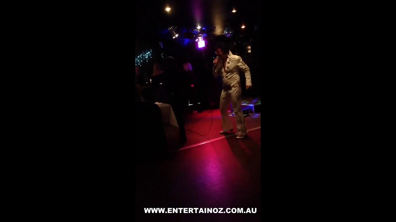 Funky Elvis All shook up - YouTube